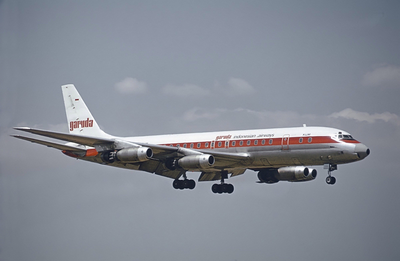 Douglas DC-8